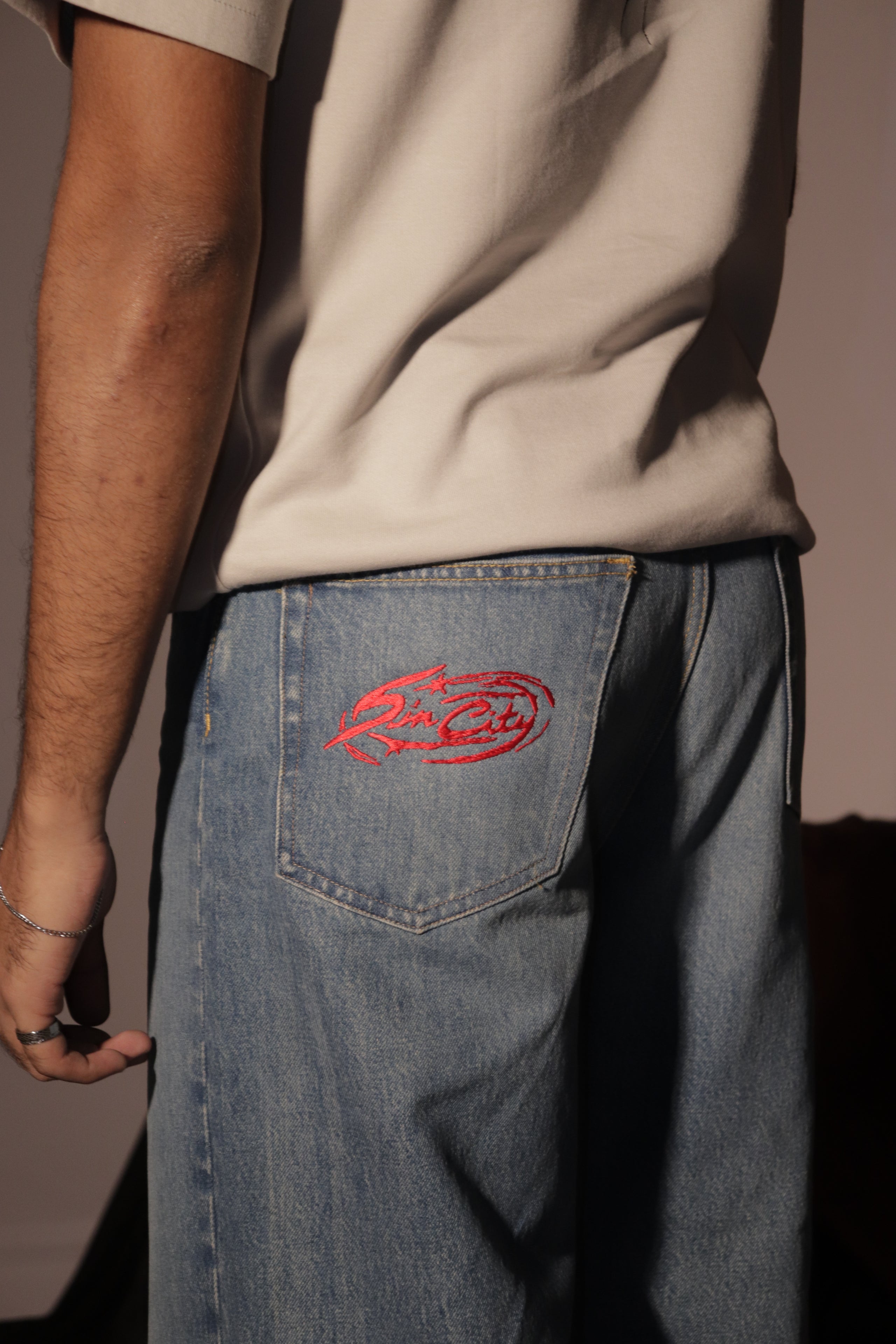 "Sin City" Blue Jeans – Keisuke